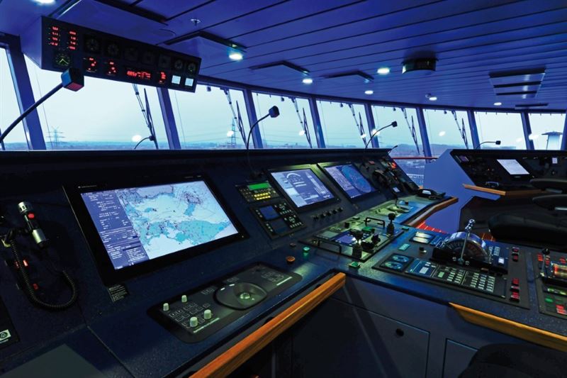 Wärtsilä to equip 5 LNG gas-carriers with fully integrated bridge ...
