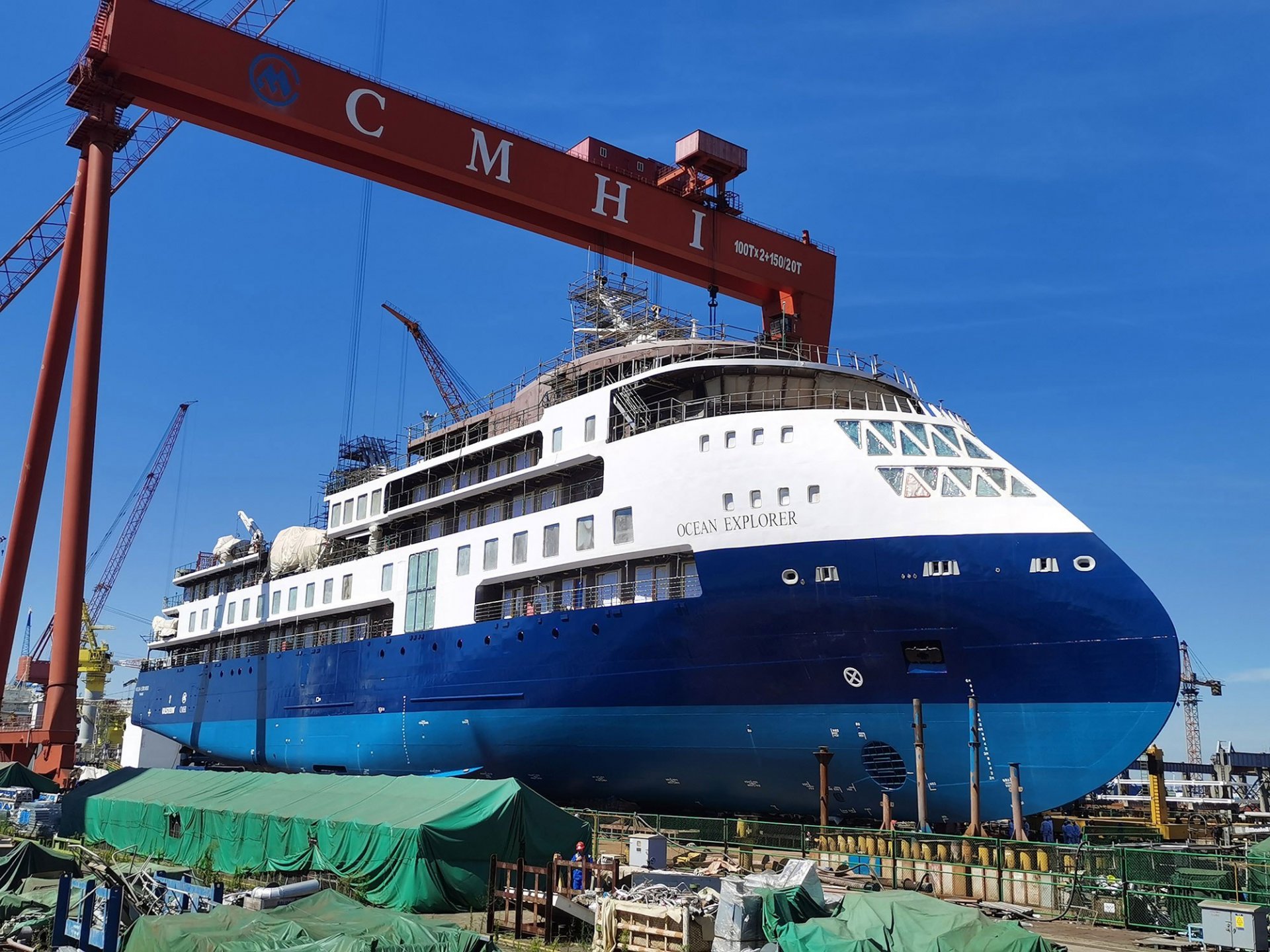 Launching the Sunstone expedition vessel Ocean Explorer - VesselFinder