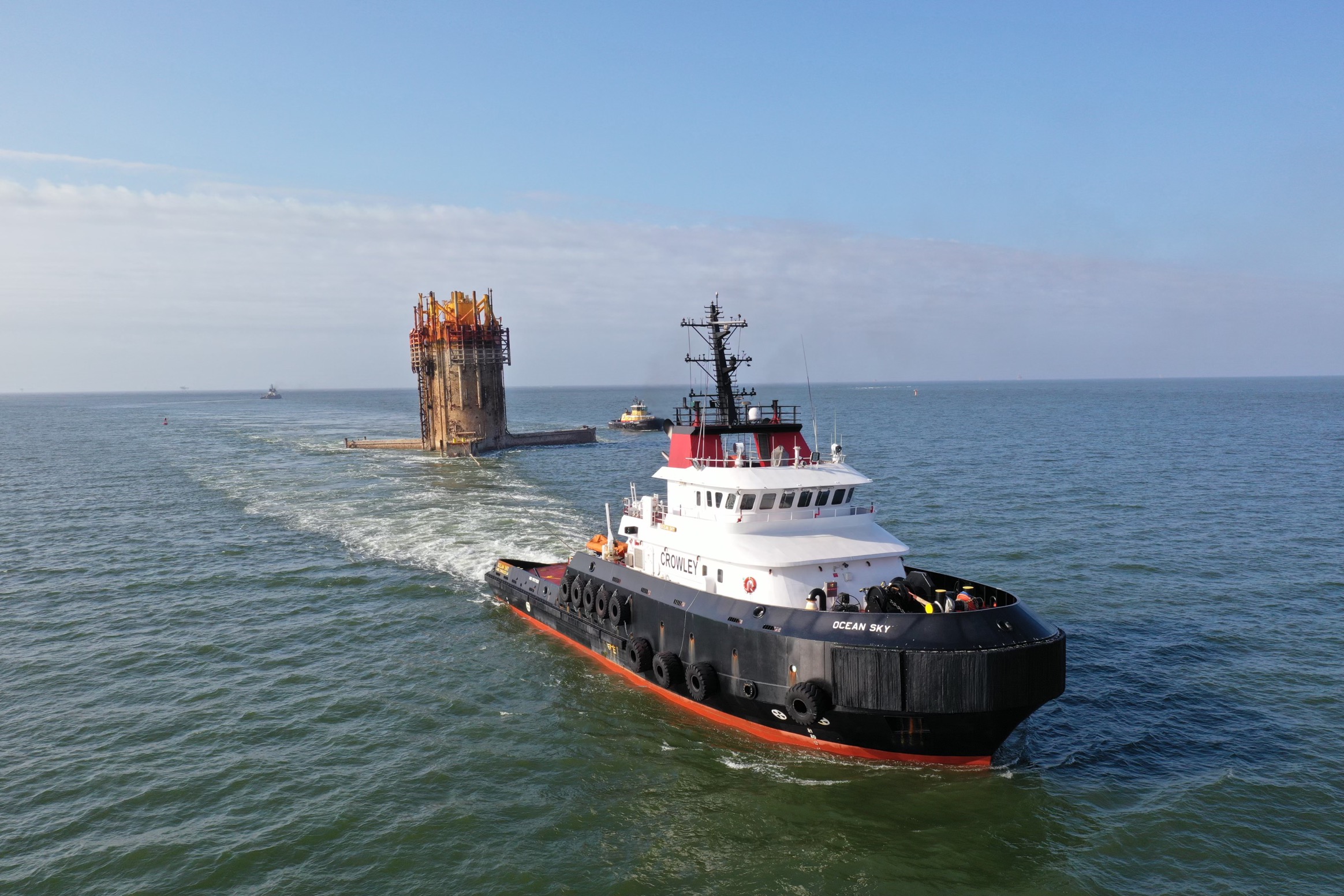 Heerema's DCV Balder completes removal of the Morpeth TLP - VesselFinder