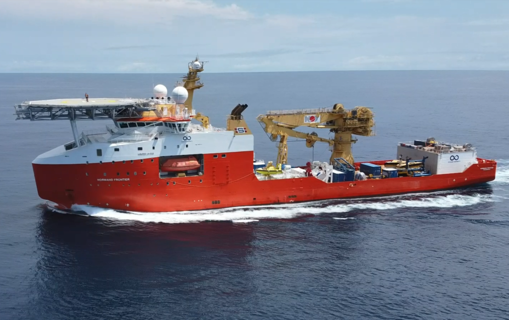 Solstad Offshore announces contract awards for two CSVs - VesselFinder