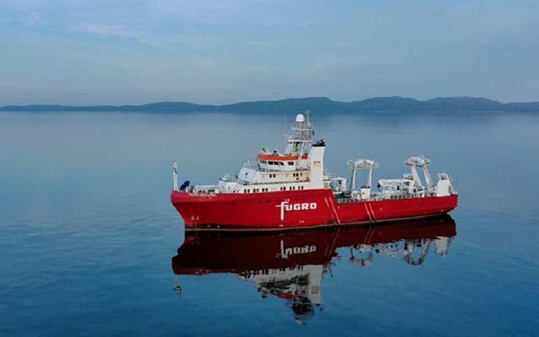Fugro’s cable route survey helps connect Scottish Islanders to Faster ...